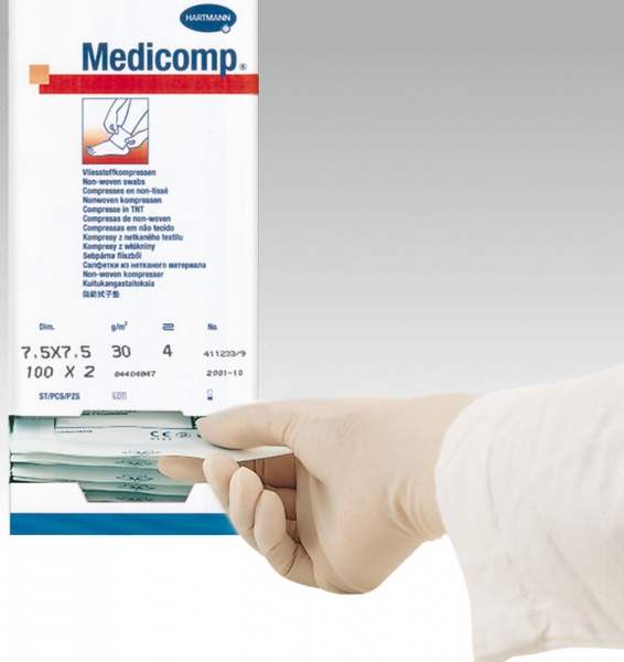 Matériel secours et médical: Compresses stériles 10x10 cm