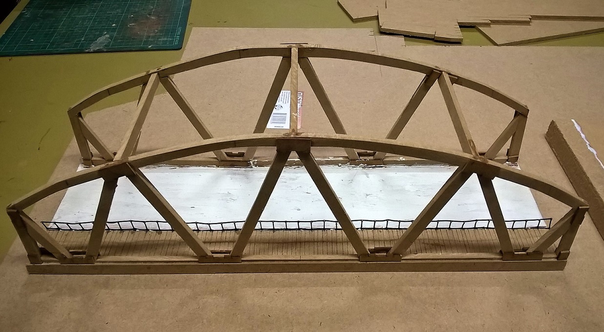 JOHN BOND's WARGAMING STUFF: SCRATCH BUILT MDF BOX GIRDER BRIDGE