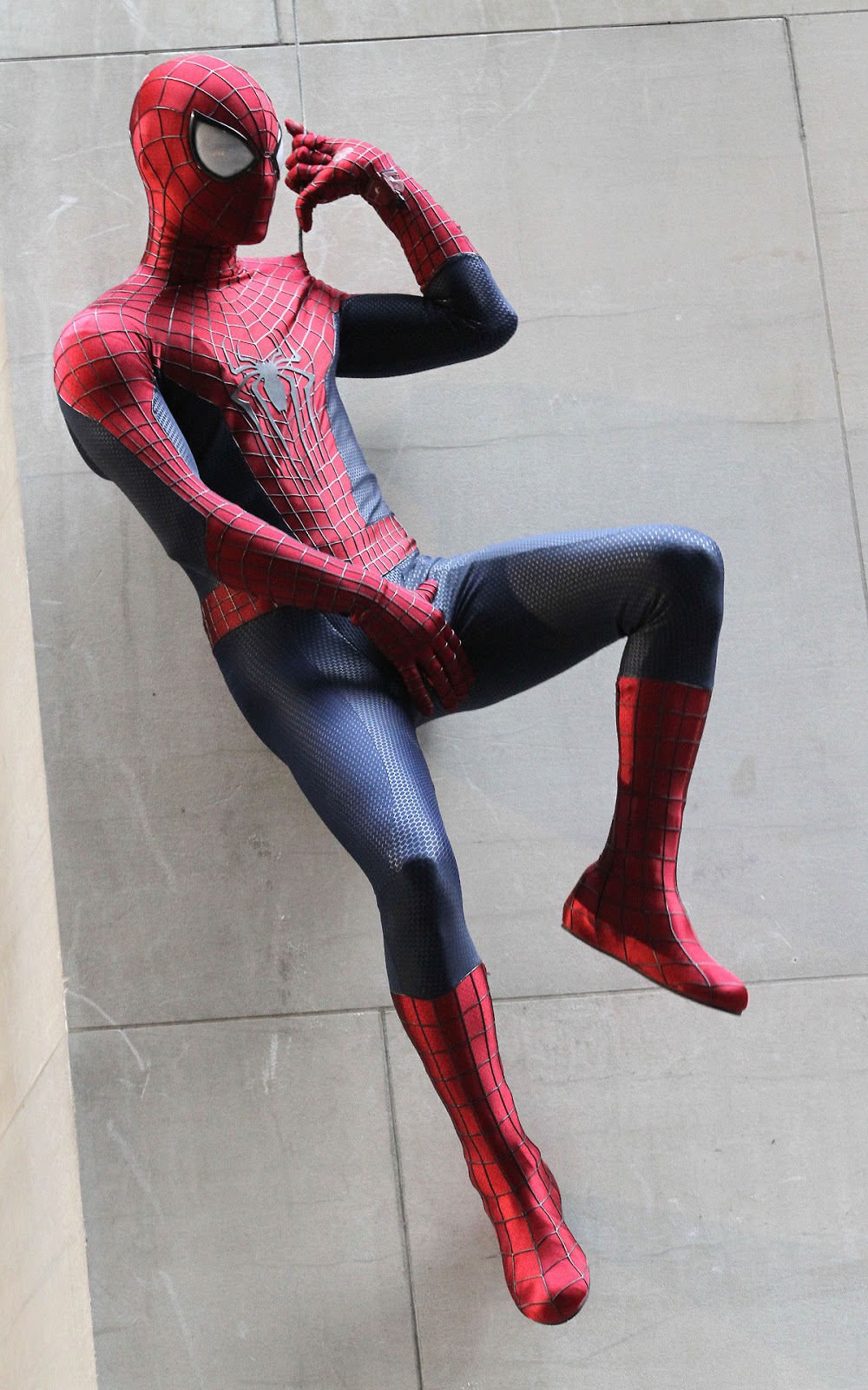 Just Some Amazing High Res Photos Of The New Spider man Costume Jori just-some-amazing-high-res-photos-of-the-new-spider-man-costume-jori