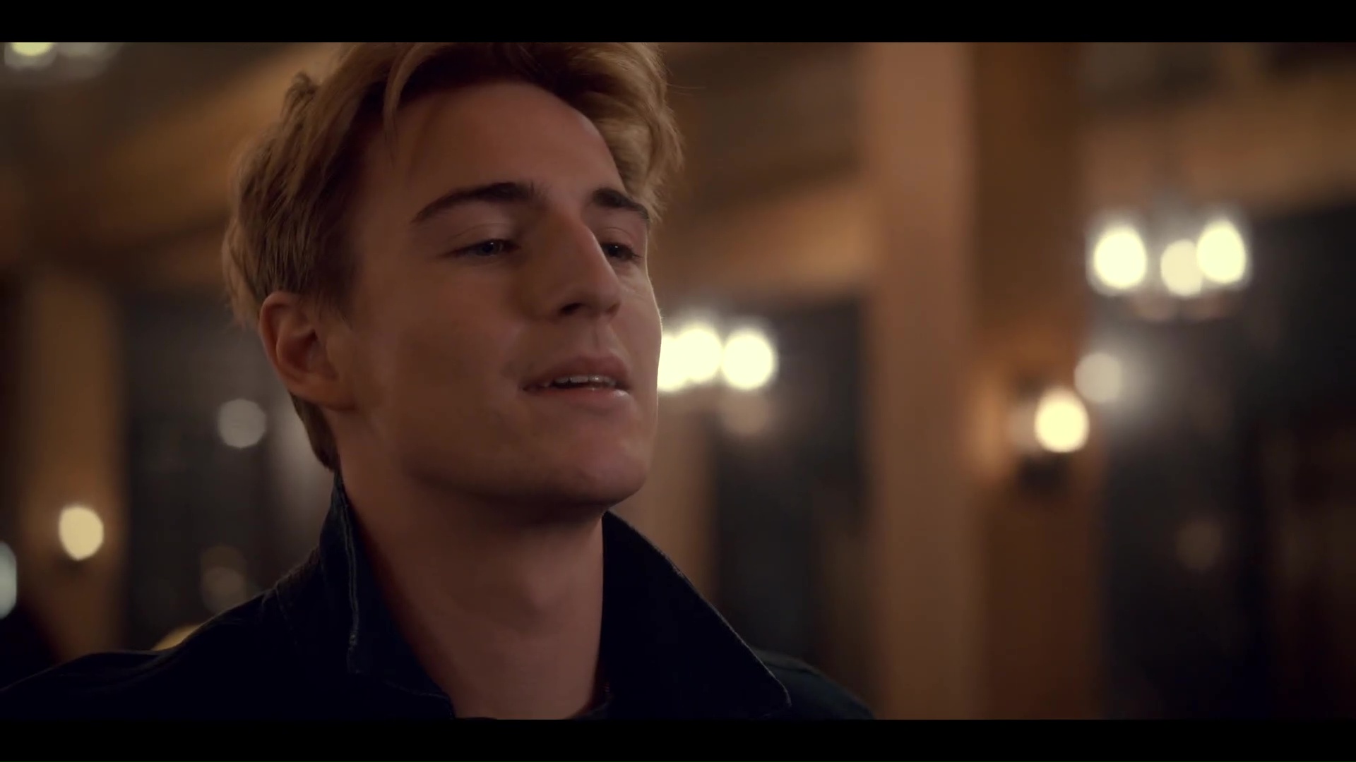 ausCAPS: Evan Roderick shirtless in Spinning Out 1-06 "Have A Nice Day!"