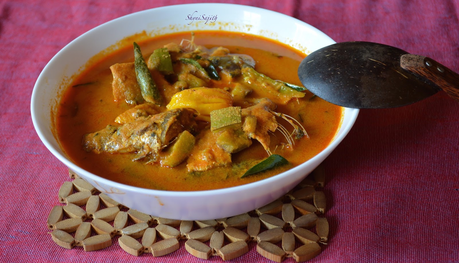 My Cooking Experiments.........: Mathi Curry With Mango (Sardines with ...