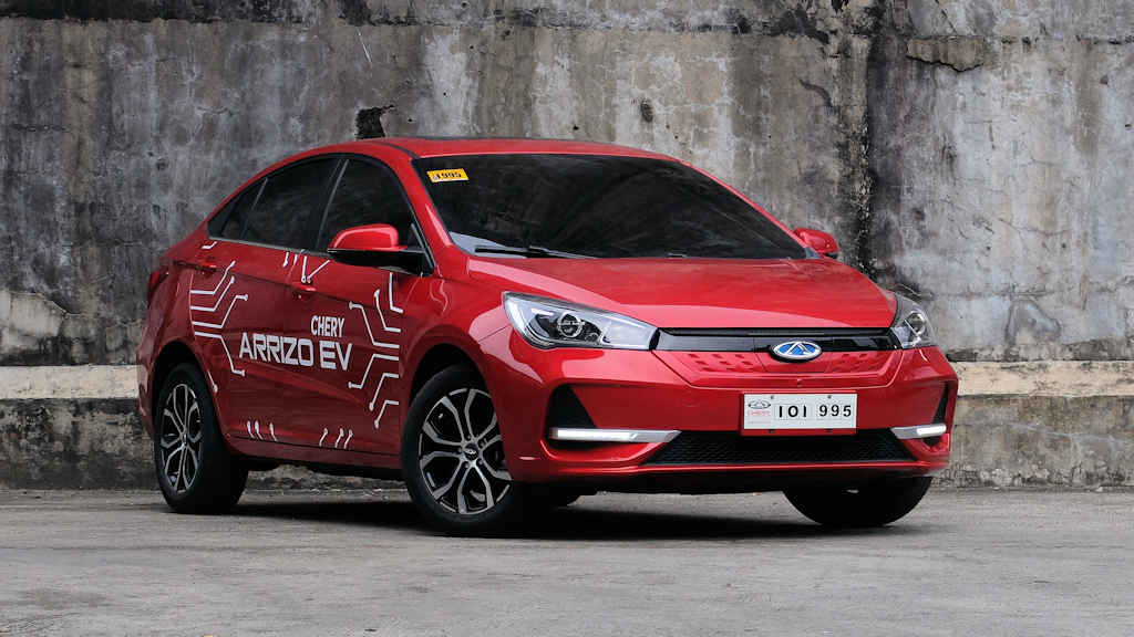 Review: 2021 Chery Arrizo 5e EV | CarGuide.PH | Philippine Car News ...