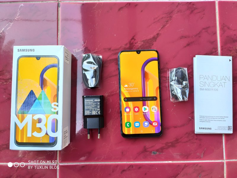 Review Samsung Galaxy M30s: Performa Kian Kencang, Stamina Luar Biasa ...