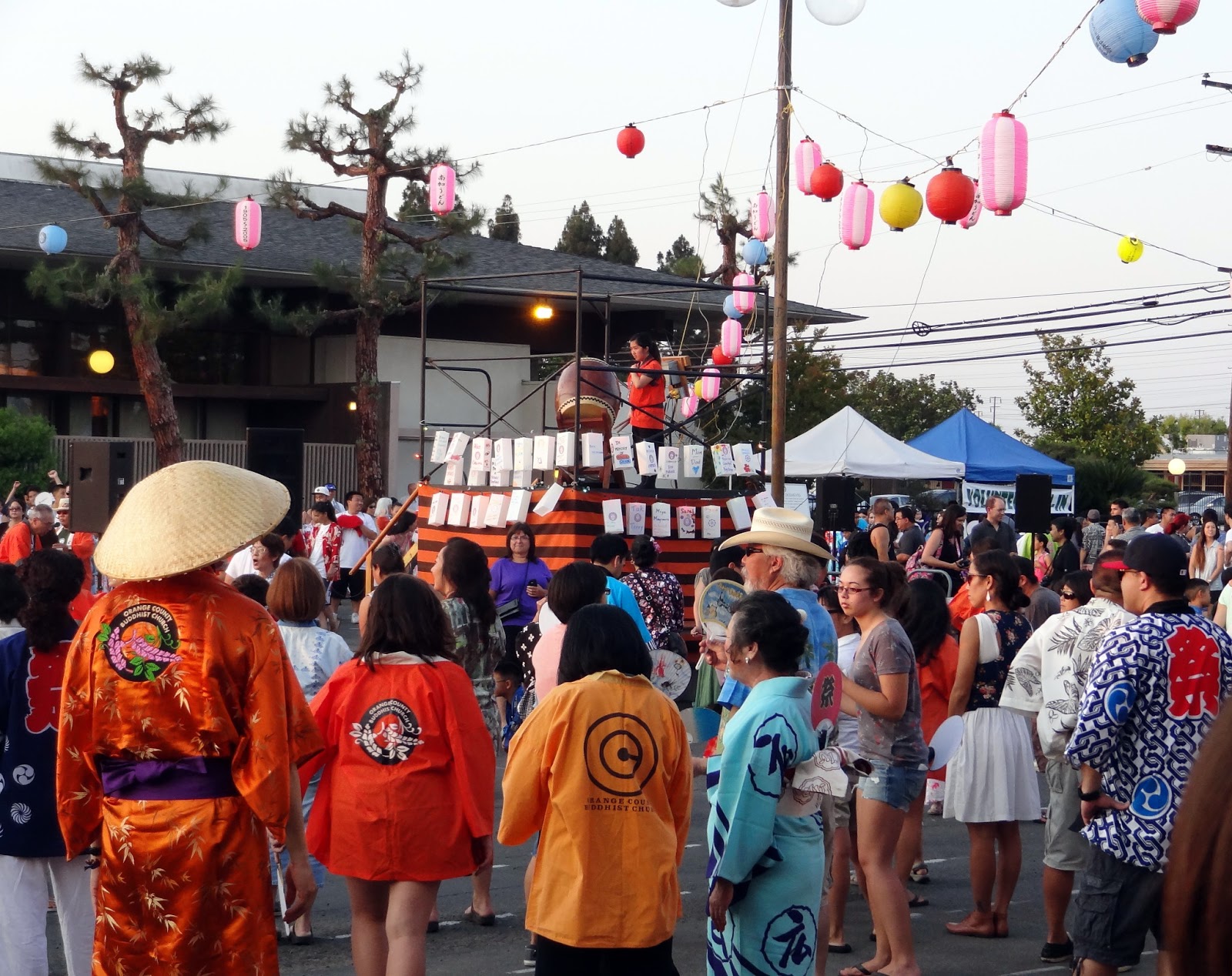 Miss Mochi's Adventures: O.C. Buddhist Church Obon 2013!