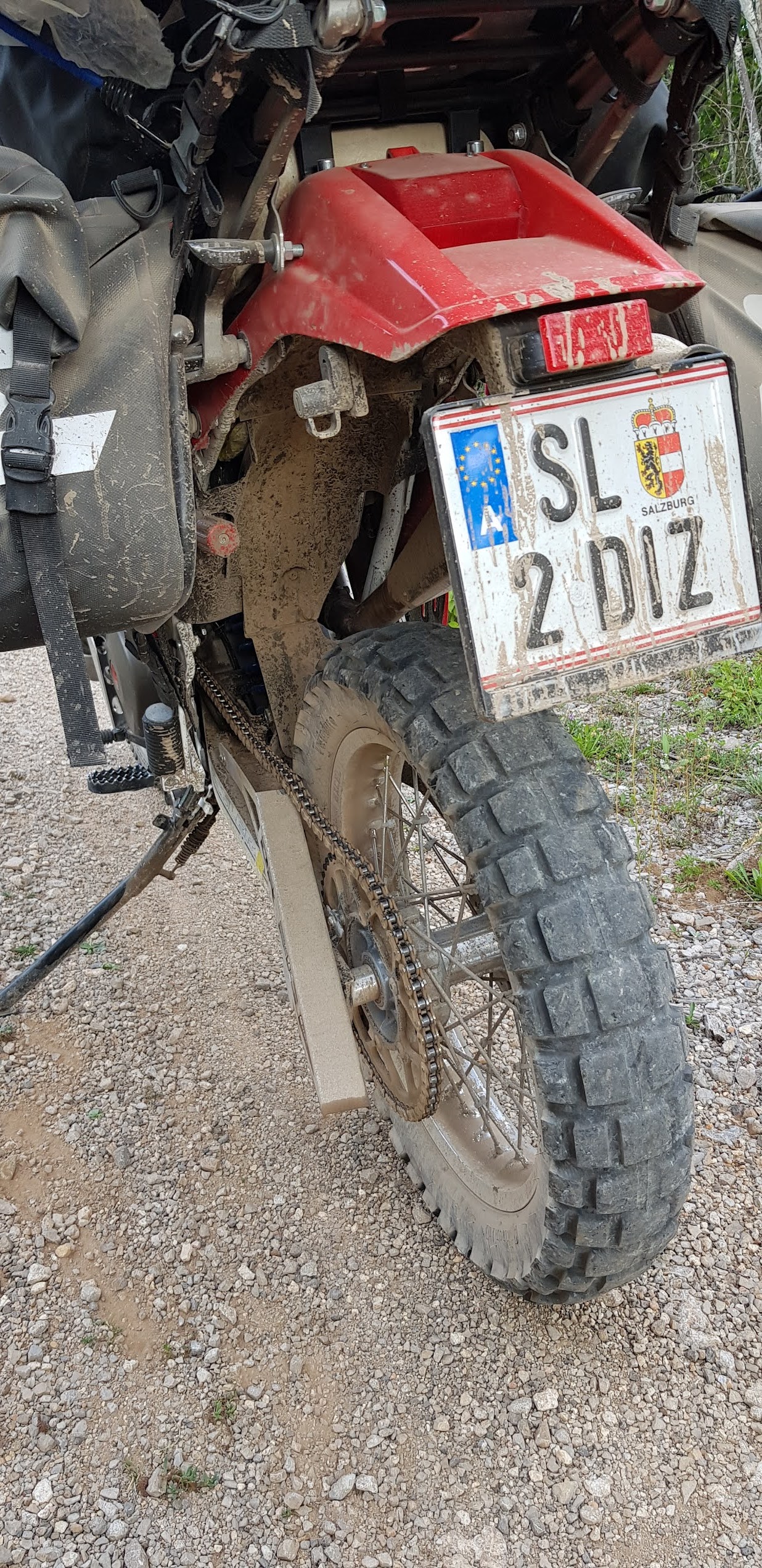 Der SUZUKI DR RALLYE & DR CUSTOM BIKE BLOG: THE RED DESERT EXPRESS bei ...