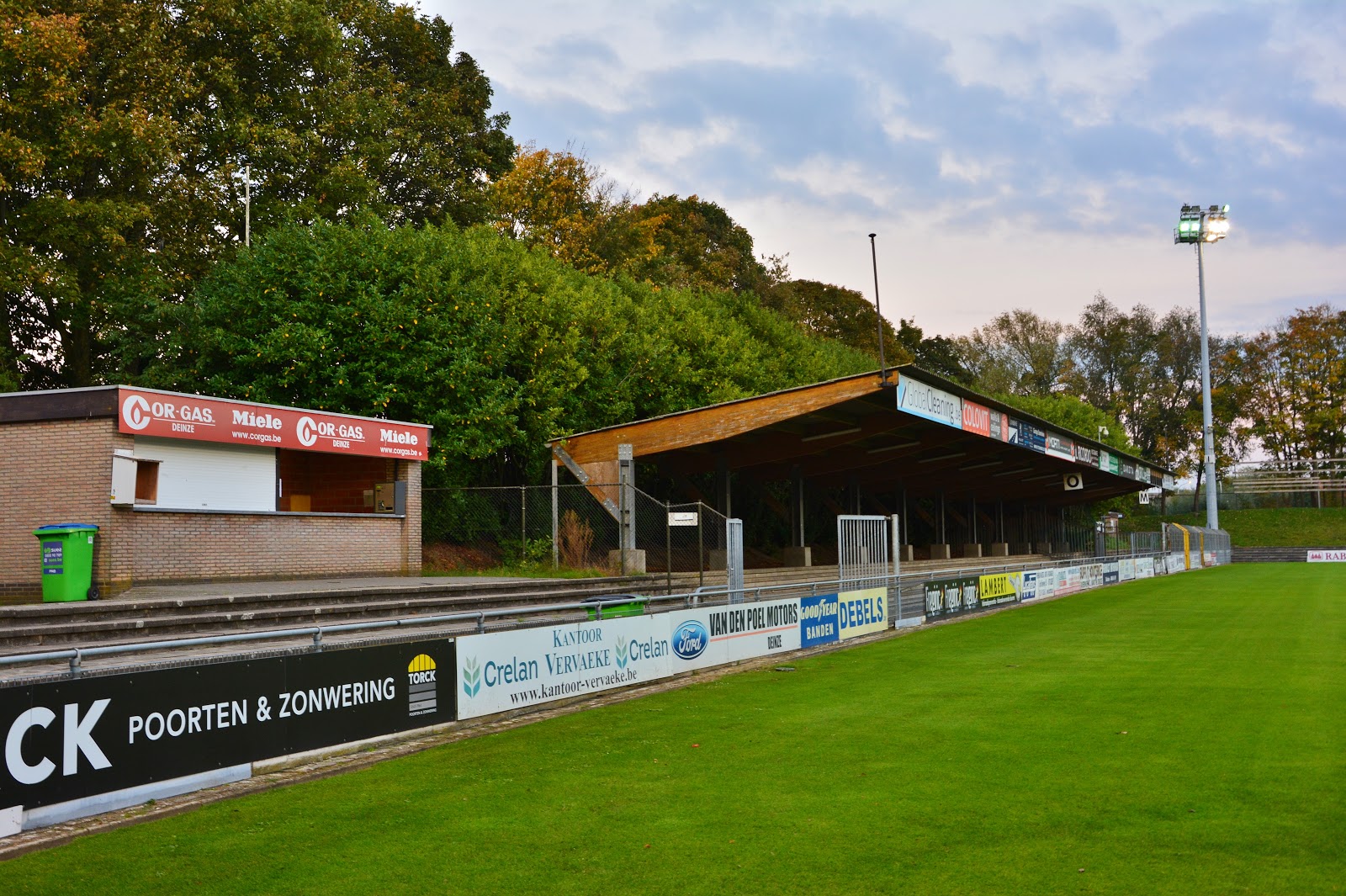 Extreme Football Tourism: BELGIUM: KMSK Deinze