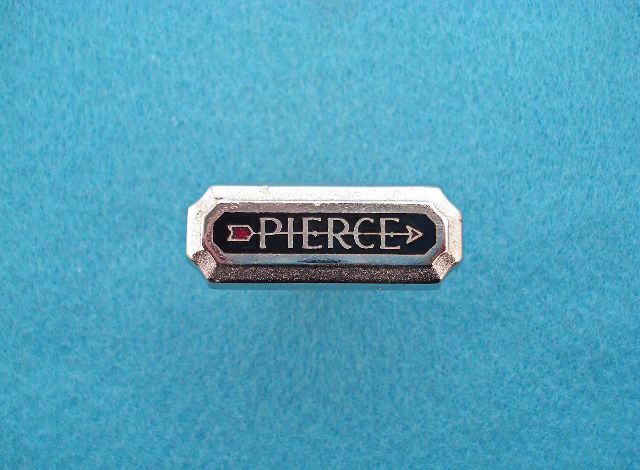 American Auto Emblems: PIERCE-ARROW