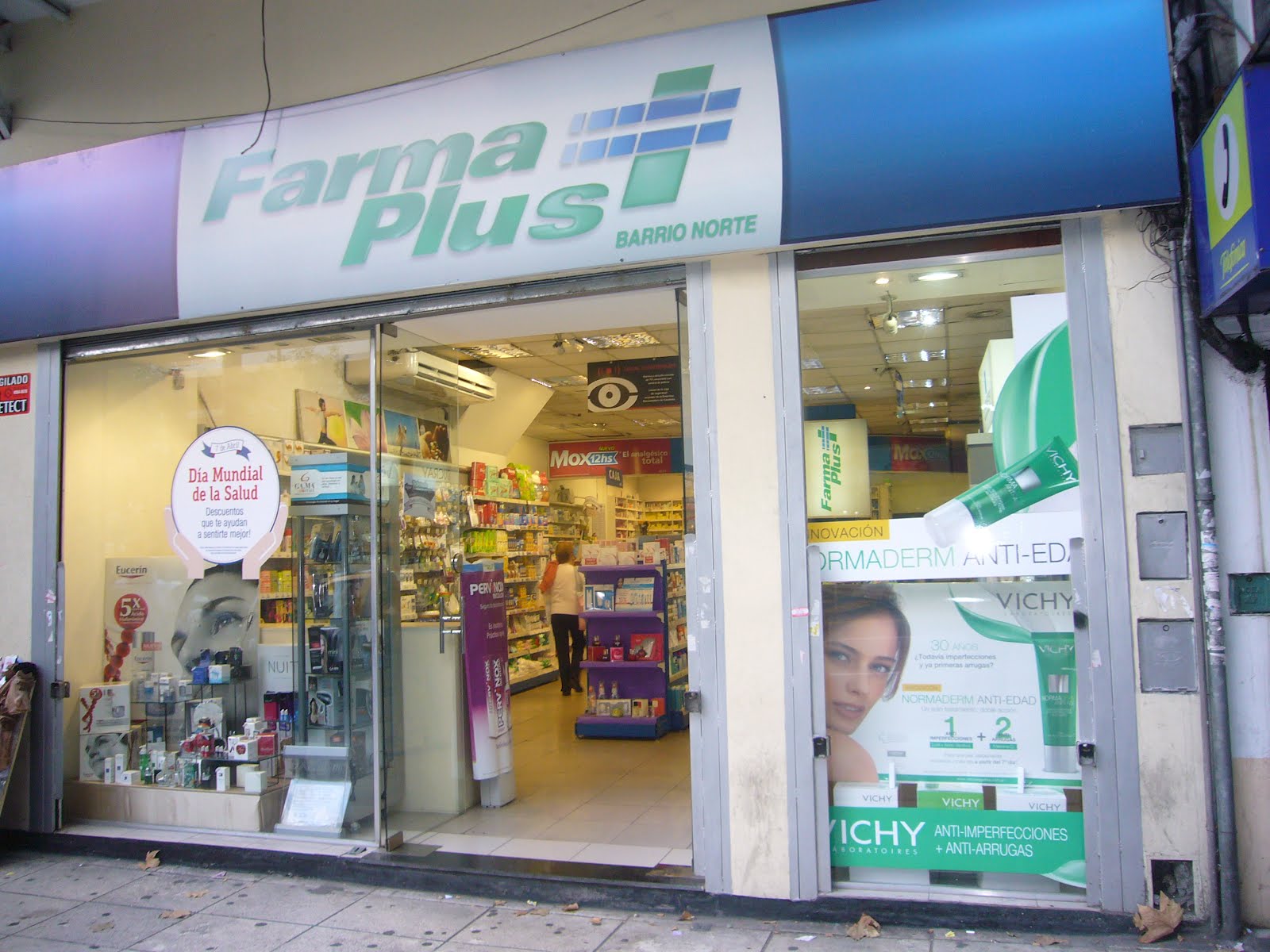 XDG Disegno: Farma Plus (Farmacias & Perfumerías)