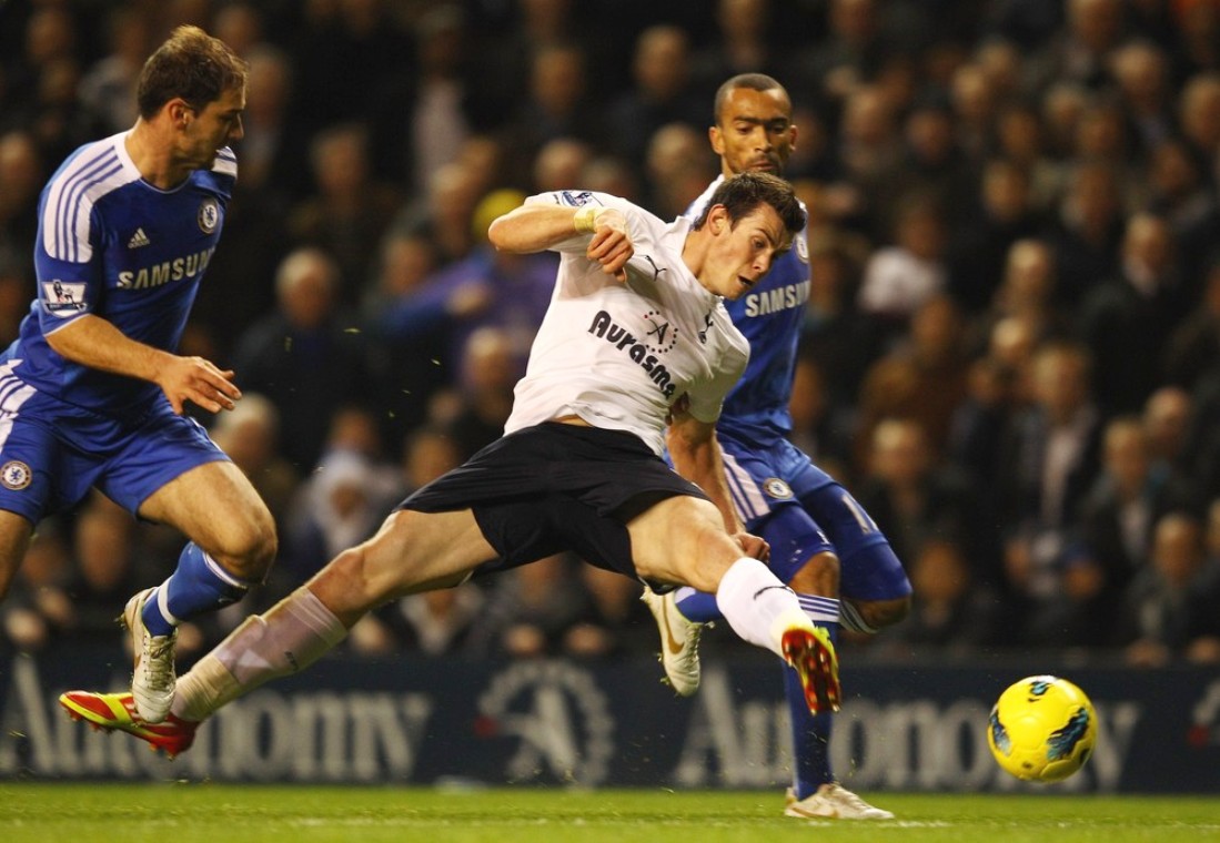 S P O R T I F Y: Gareth Bale's legs 1 - 1 Chelsea