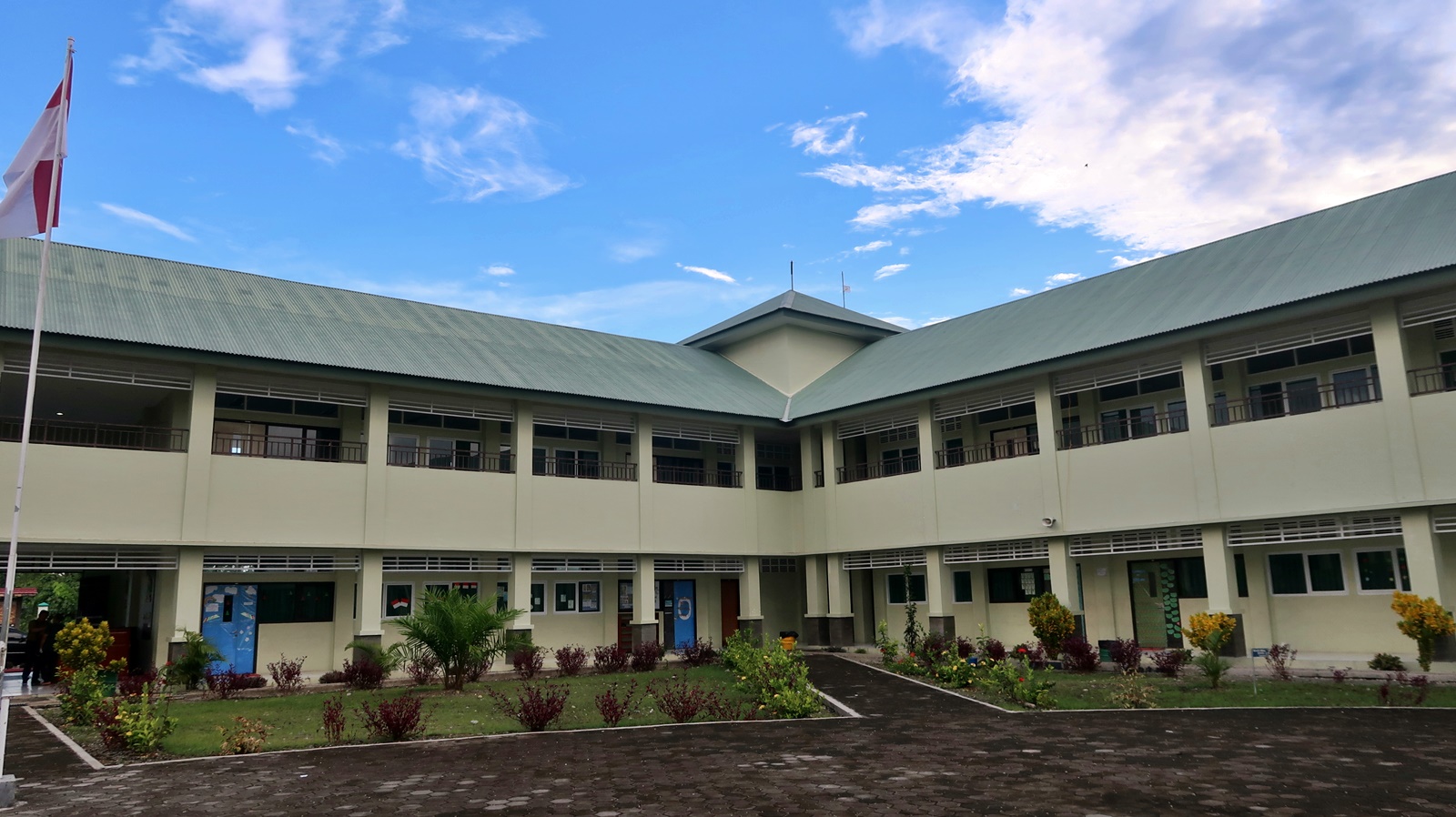 Penandatangan PKS Pengelolaan Sekolah Asrama Taruna Papua Timika ...