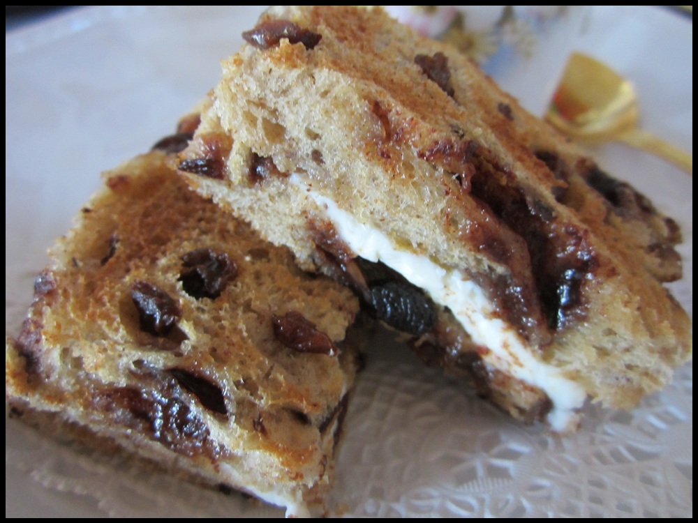 Teacups in the Garden: Vintage Things