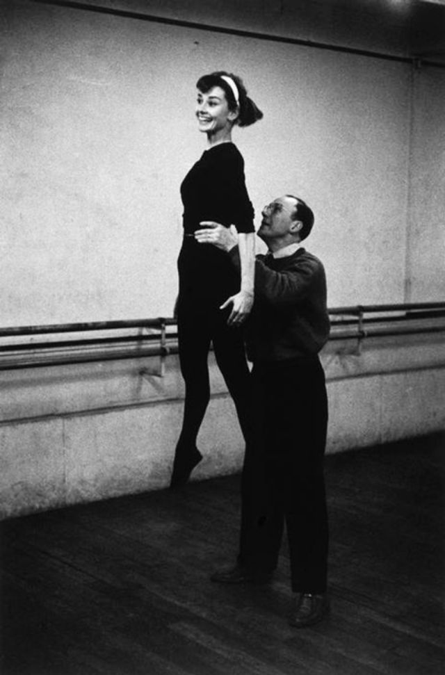 Behind the Scenes Photos From Audrey Hepburn Dance Rehearsal for “Funny ...