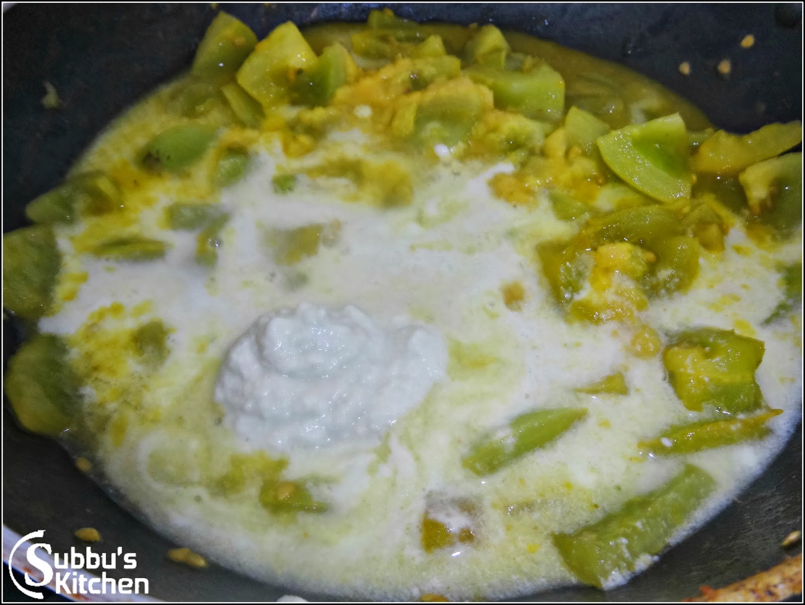 Thakalikkai Kootu (Tomatillo Stew) - Subbus Kitchen