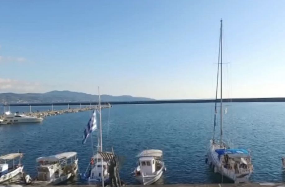 ΝΕΚΡΟΣ ΑΝΑΣΥΡΘΗΚΕ 79ΧΡΟΝΟΣ ΑΠΟ ΤΟ ΛΙΜΑΝΙ ΤΗΣ ΚΑΛΑΜΑΤΑΣ - kalamatanews ...