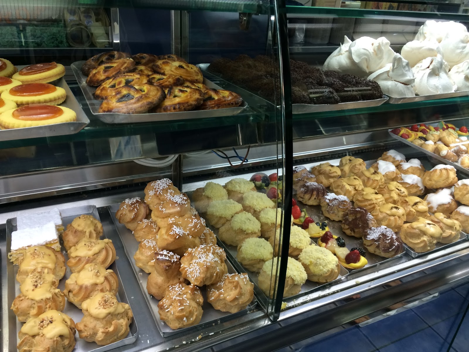 Uniquelious: Regoli Pasticceria (Pastry) - Rome