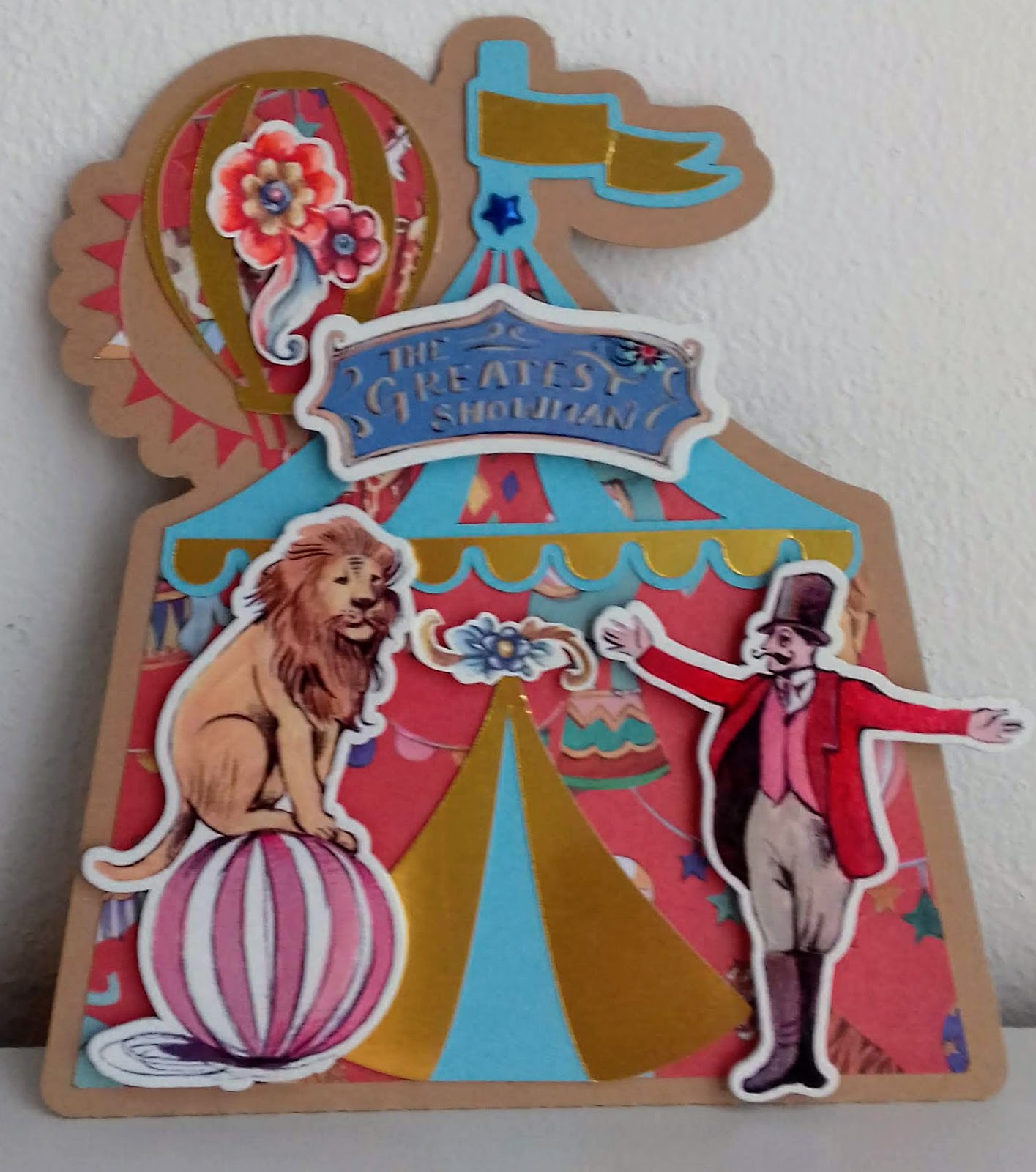 Twelve Cats Crafting: Circus Tent Card