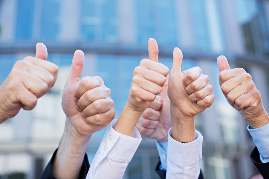 8 SEÑALES DE QUE TIENES NECESIDAD ALTA DE APROBACIÓN - SALUDABLE Y POSITIVO