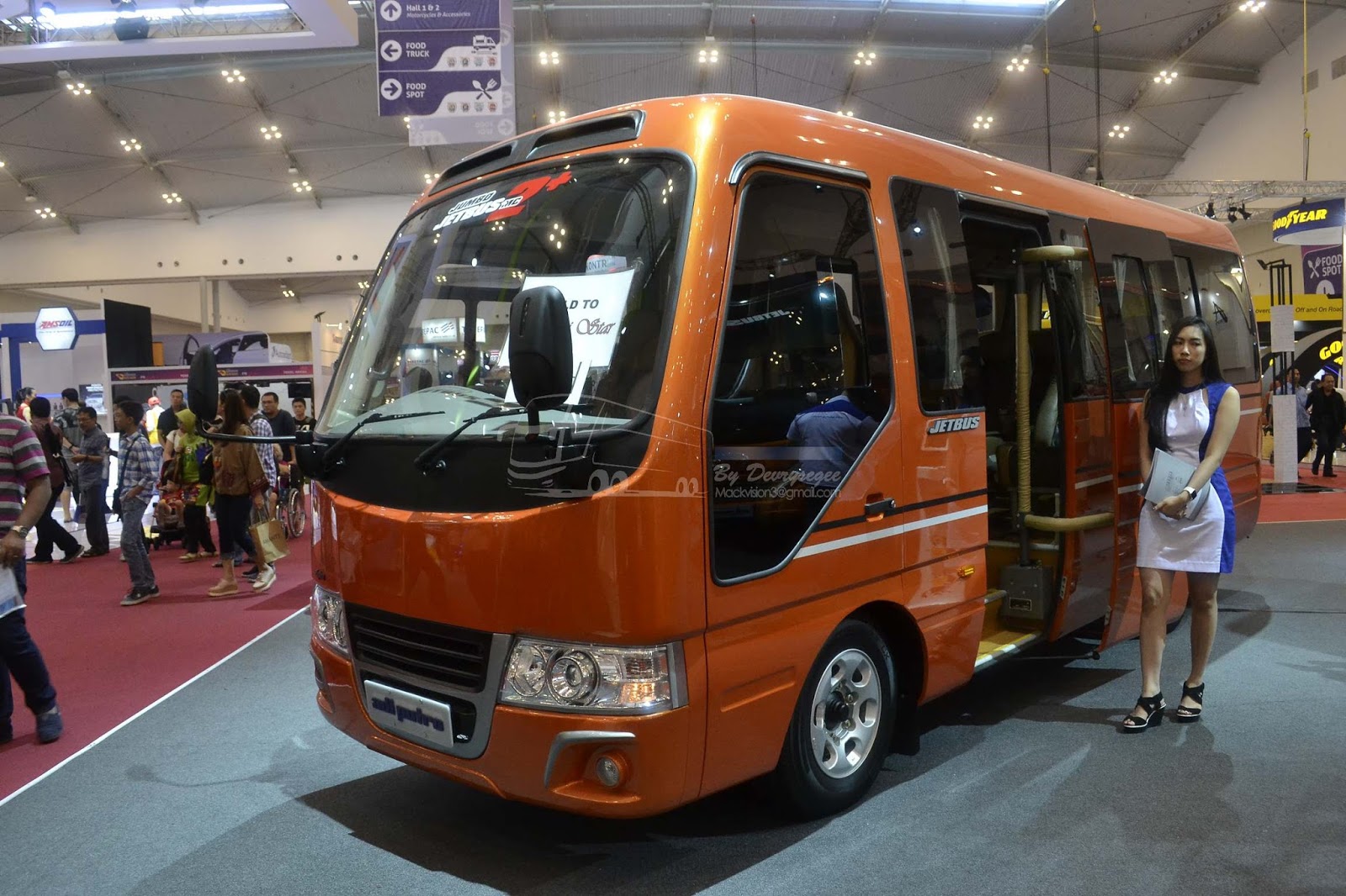 Adiputro Coaster Jetbus 2 MC