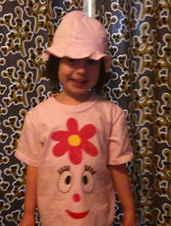 Cheerios Underfoot: T Shirt Week-Day 1: $1 Foofa Shirt