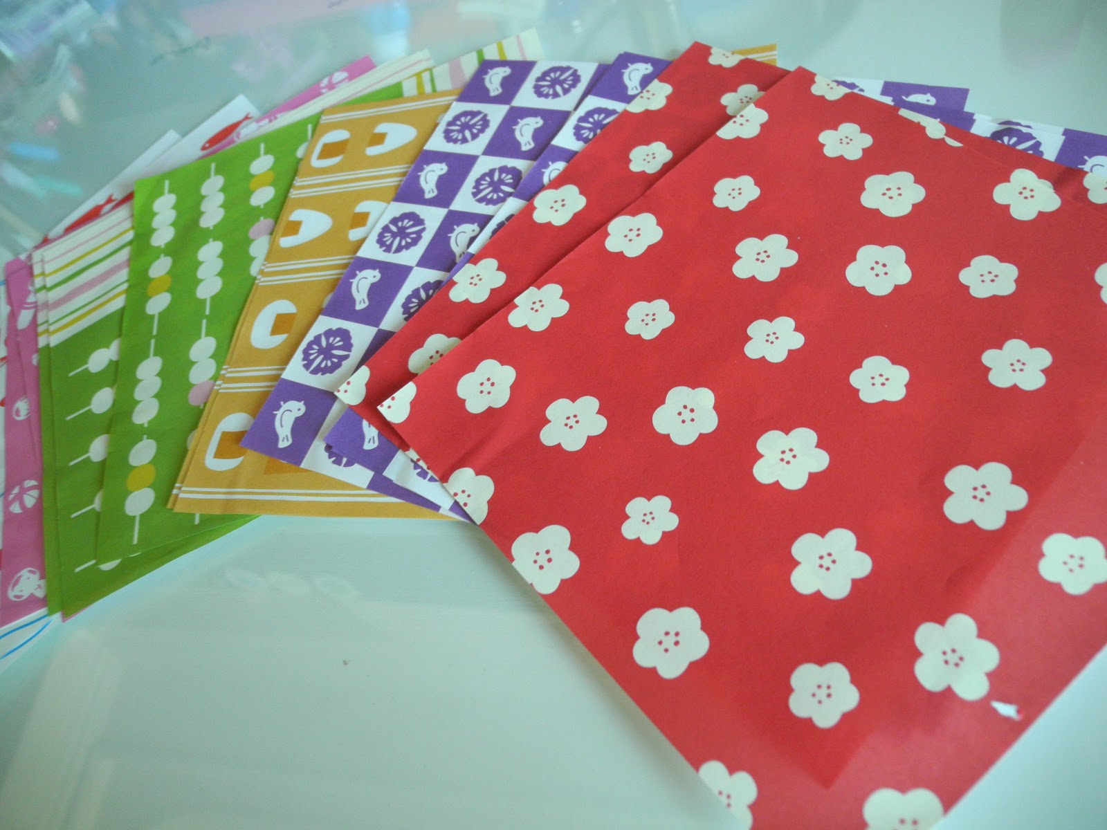 Build Me Up Buttercup: DIY PARTY BANDERITAS