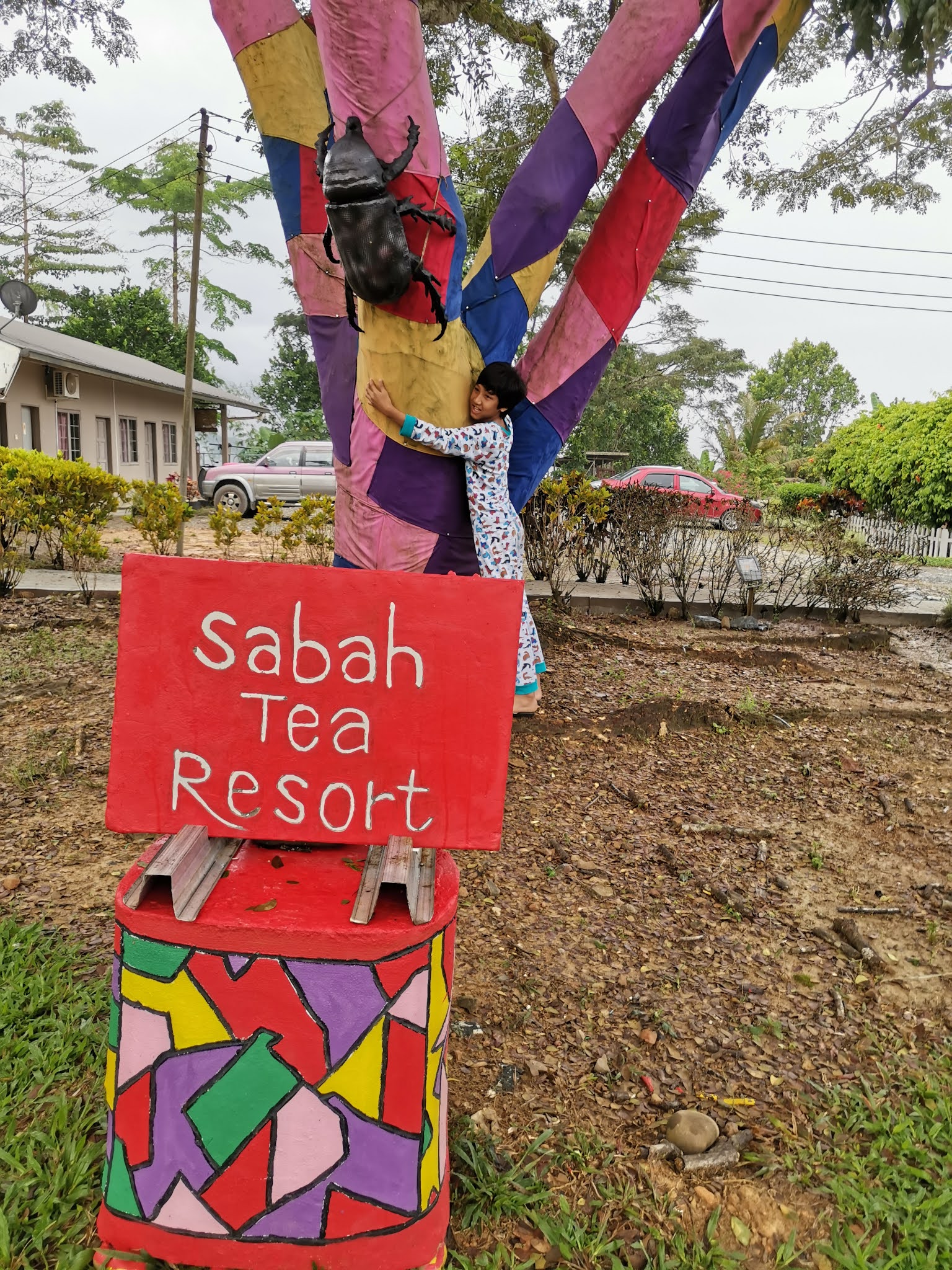 Kebun Bahagia Bersama: Sabah Tea Garden Longhouse only us staying