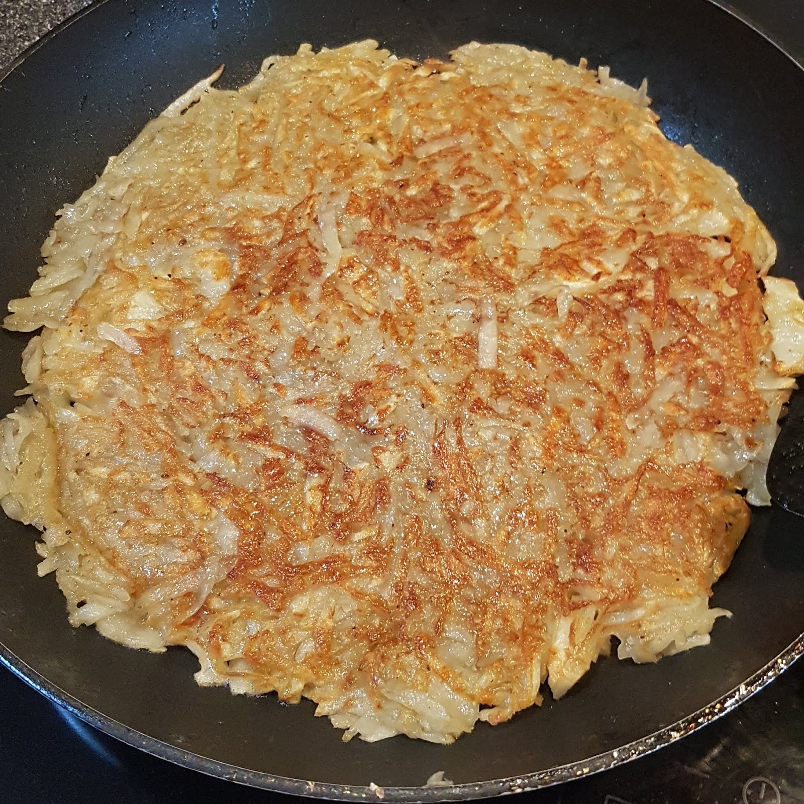 Santoshas veganblogg: Rösti / potatiskaka