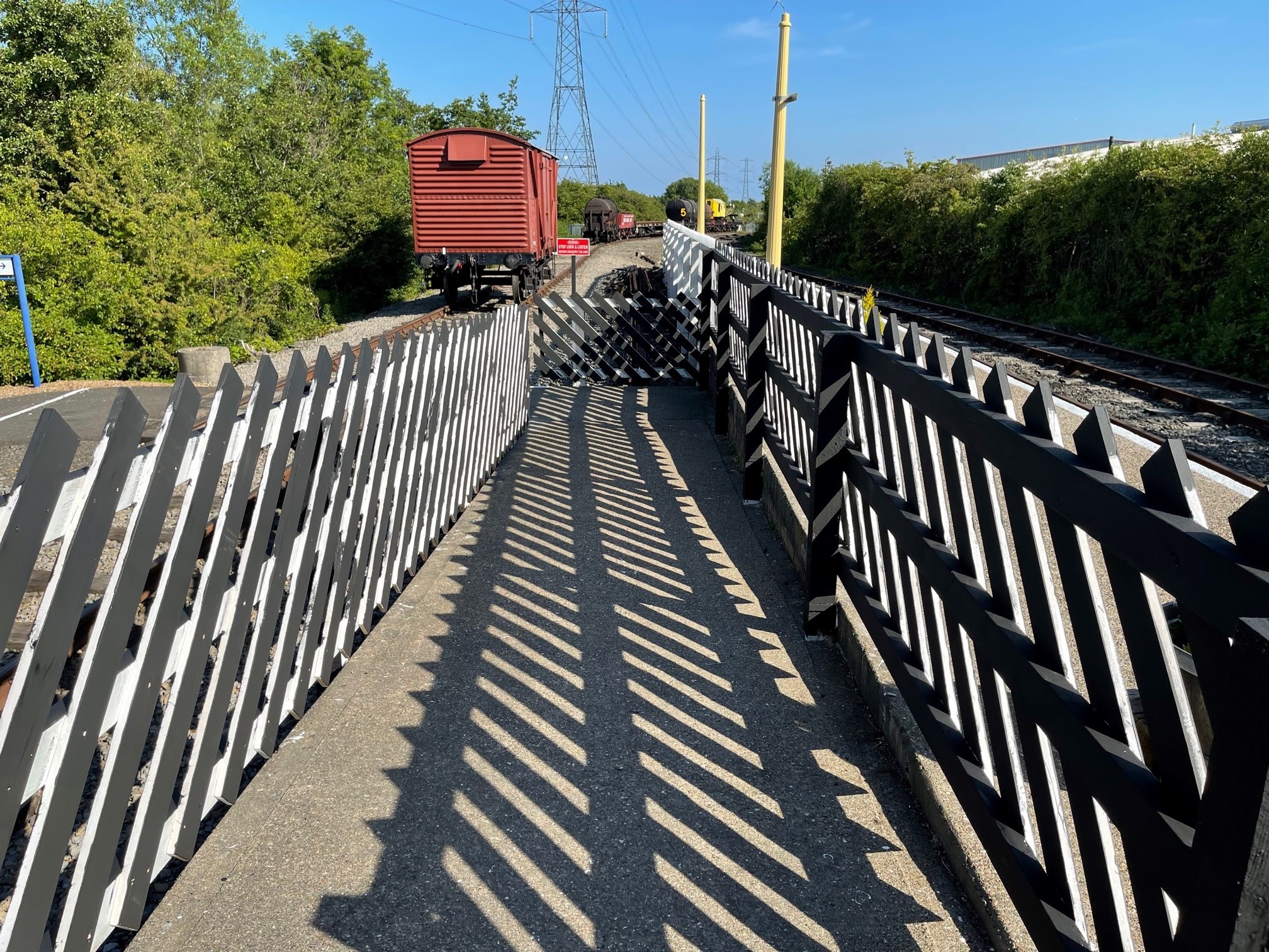 North Tyneside Steam Railway: Work on Middle Engine Lane platform