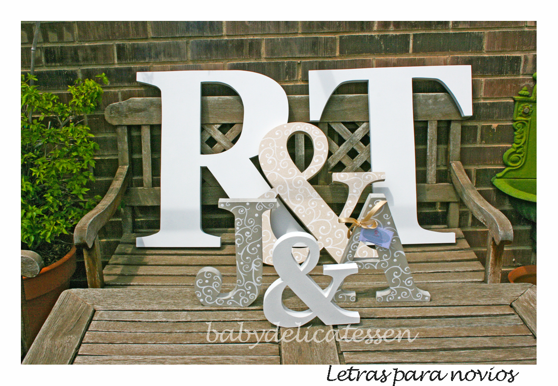 BABY DELICATESSEN LETRAS DE MADERA: LETRAS PARA NOVIOS XL