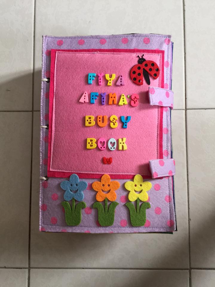 ~Celoteh Kiky~: DIY Busy Book, Buku Aktivitas bagi Si Kecil