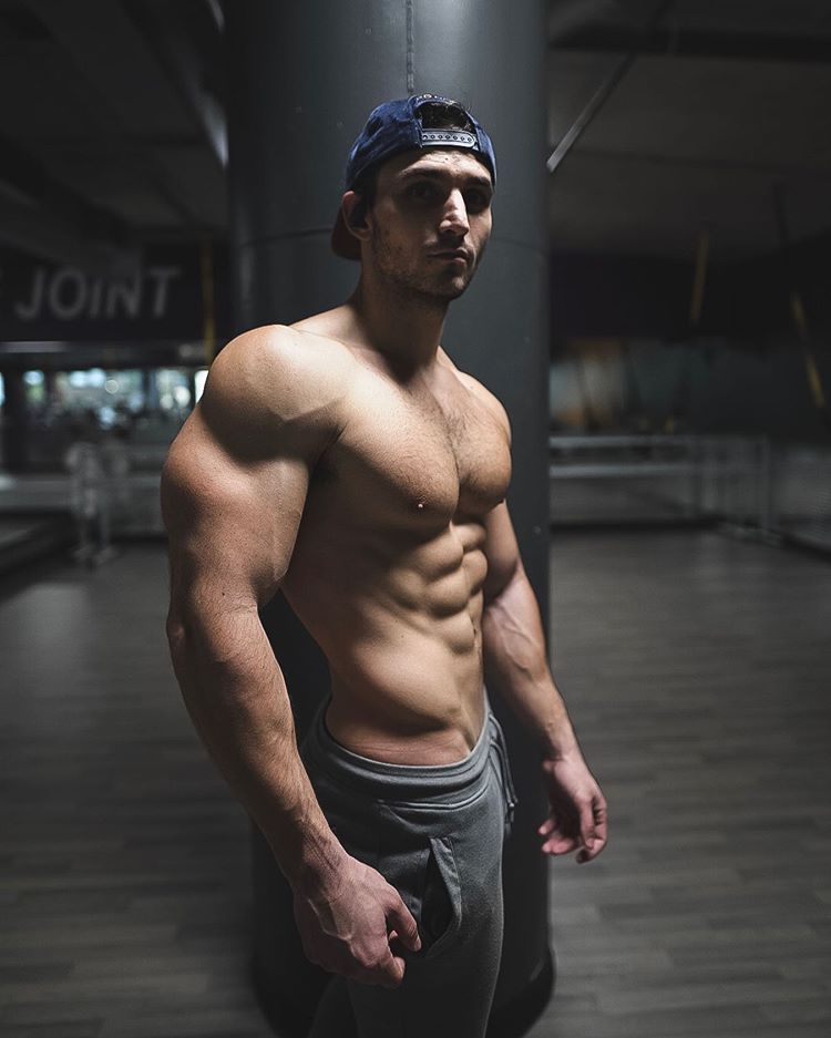 Muscle, Muscle, Muscle: Justin Howells