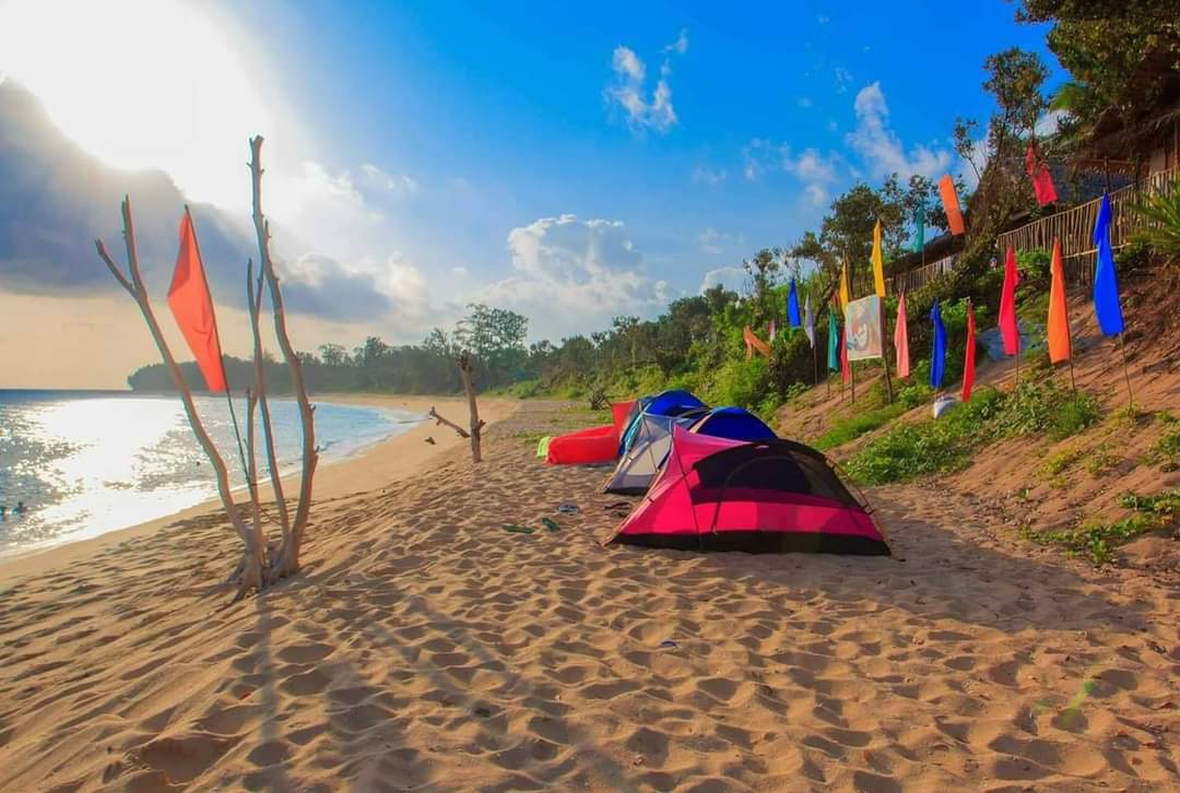 The Ultimate Travel Guide to Jomalig Island - The Pinoy Traveler