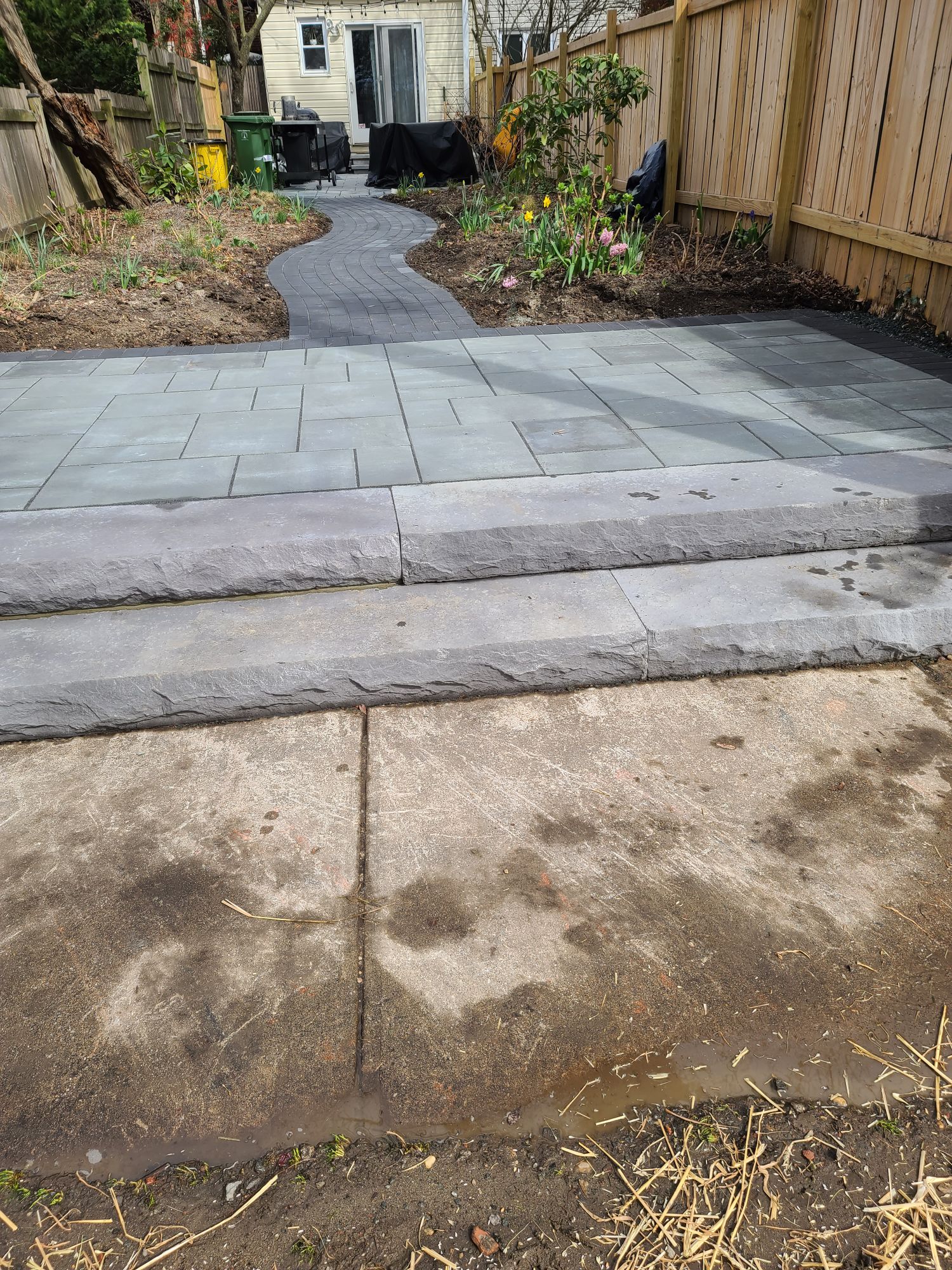 Custom Stoneworks & Design Inc.: Backyard hardscape in Baltimore with ...