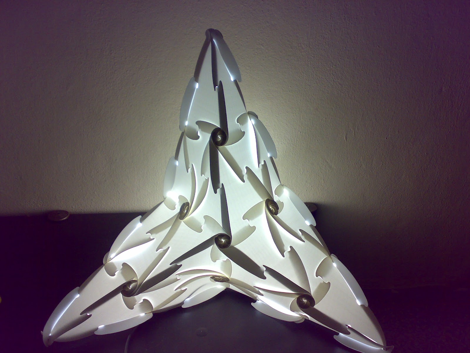 VLightDeco IQ Light Puzzle Pendant Jigsaw Lamp Styles: IQ Light Jigsaw ...