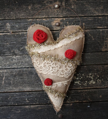 Rock River Stitches: New Primitive Valentine Goodies!