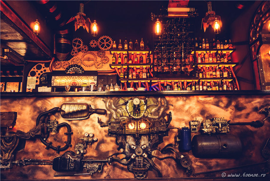Conheça um pouco do primeiro Steampunk Bar do mundo na Roménia | Marte ...