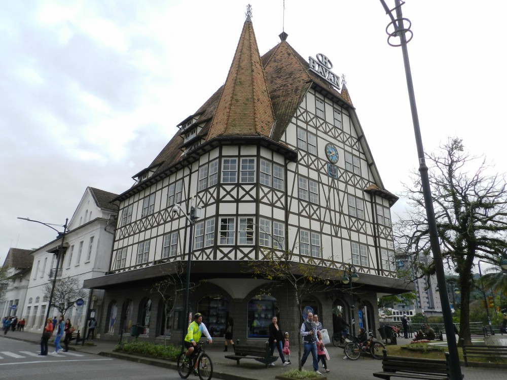 Tá indo pra onde?: O que ver e fazer em Blumenau - SC?