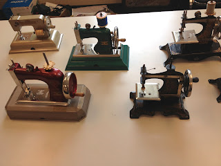 Pearl the Squirrel: Baby Sewing Machines