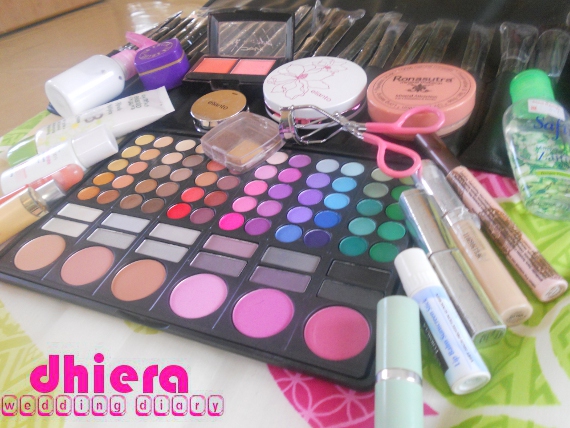 Tutorial mekap tunang dan produk | diari kahwin dhiera