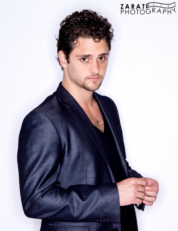 Nuevo Photoshoot de Christopher por Zarate Photography ~ Chris ...