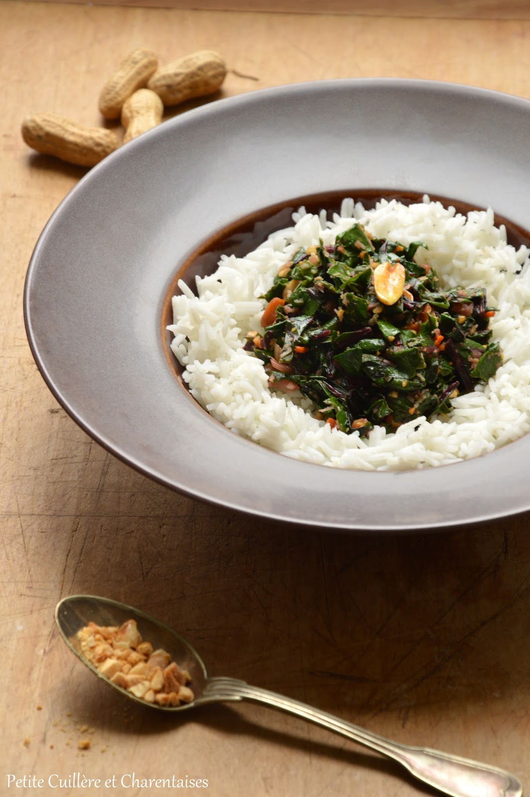 Petite Cuillère et Charentaises: Feuilles de betteraves aux Cacahuètes ...