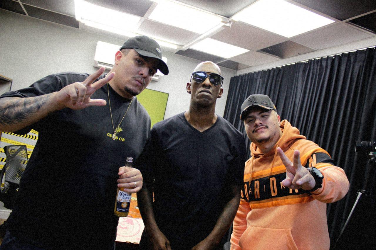 Ice Blue revela no Podpah que o álbum está finalmente pronto e revela ...