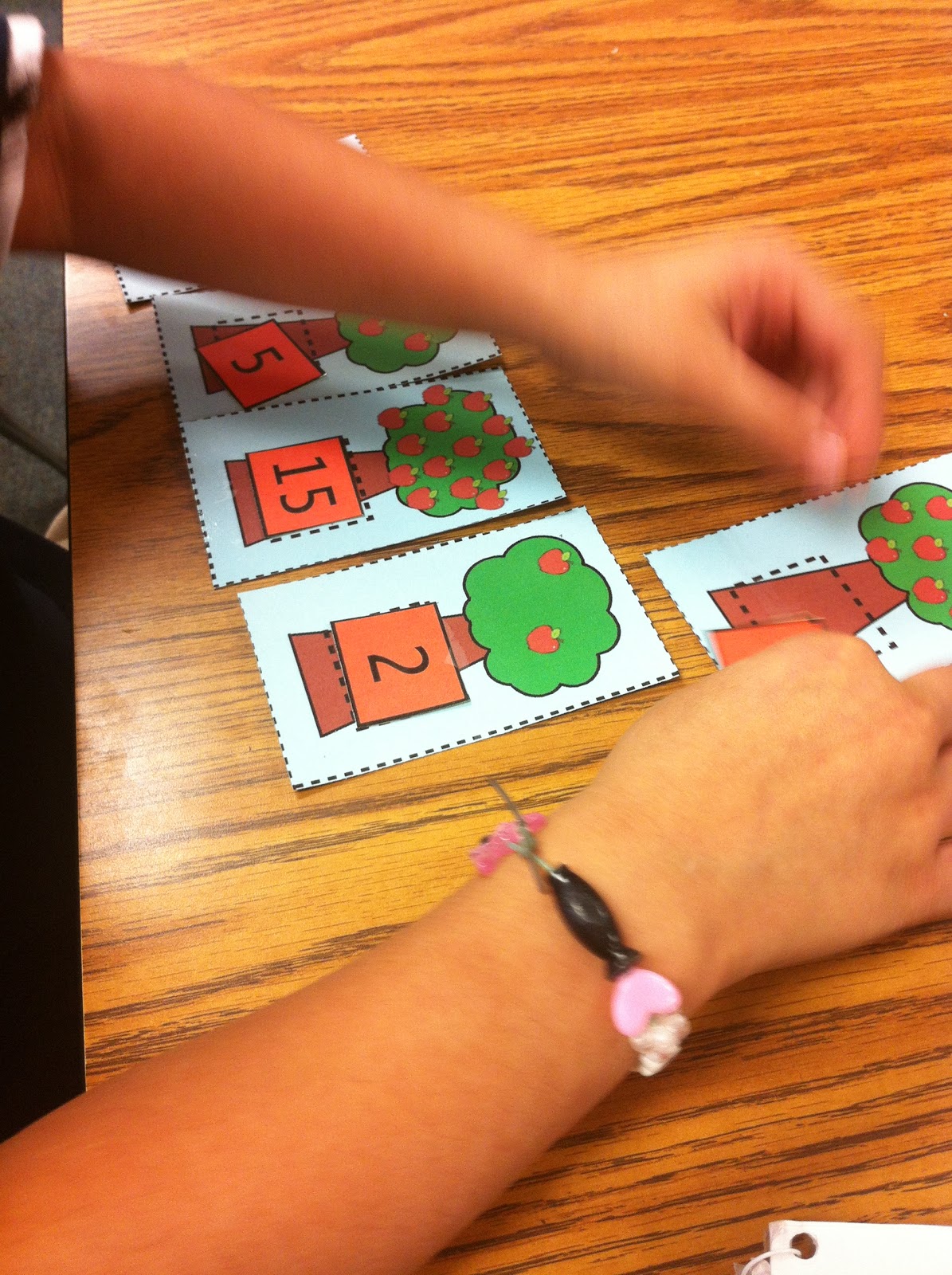 The Adventures of a K/1 Teacher: Fall Fun: Apples