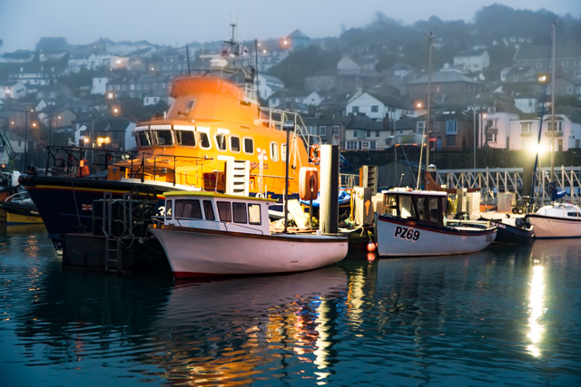 Through the Gaps! - Newlyn Fishing News: UK v EU decree nisi day ...