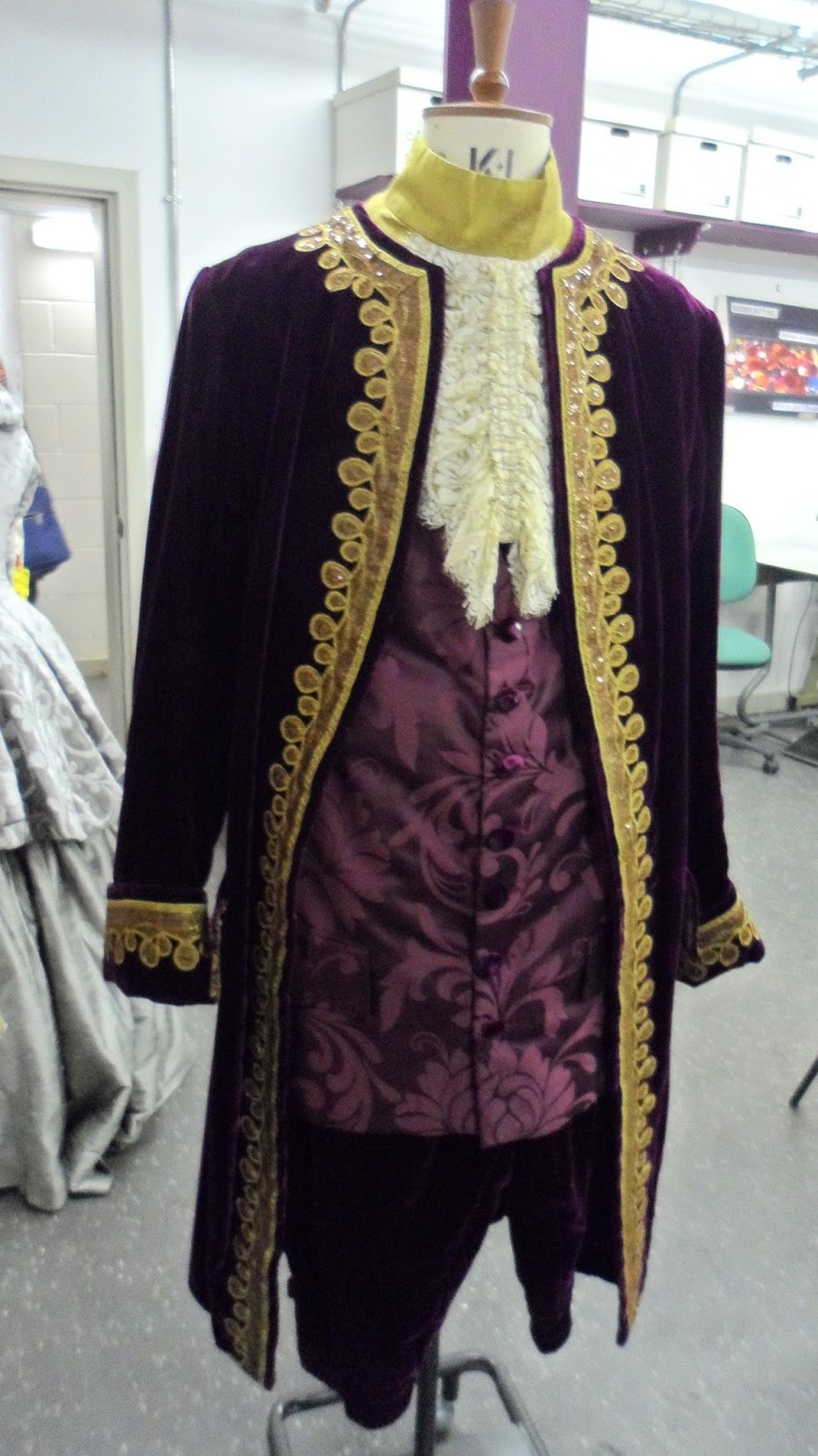 Rachel Chilton: Introduction to Making Period Costume
