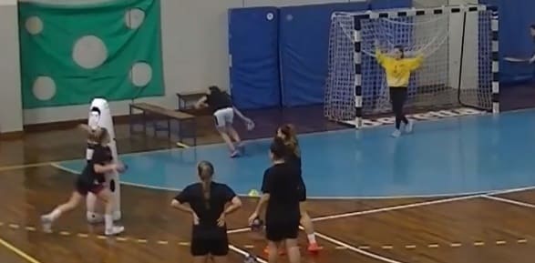Entrenamiento de handball: 14 ejercicios básicos para el entrenamiento ...