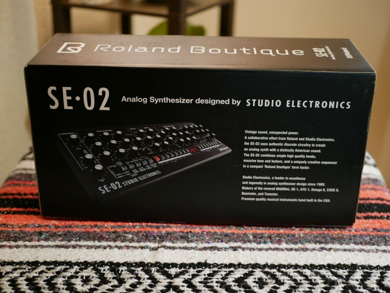 MATRIXSYNTH: Roland SE-02 Analog Synthesizer w/ Original Box