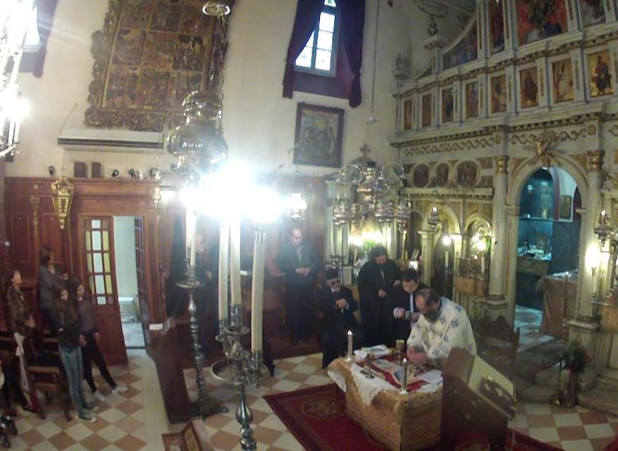 Ενορία Αγίου Ελευθερίου Κερκύρας: Η ΑΡΧAΙΟΠΡΕΠΗΣ ΘΕΙΑ ΛΕΙΤΟΥΡΓΙΑ ΤΟΥ ...