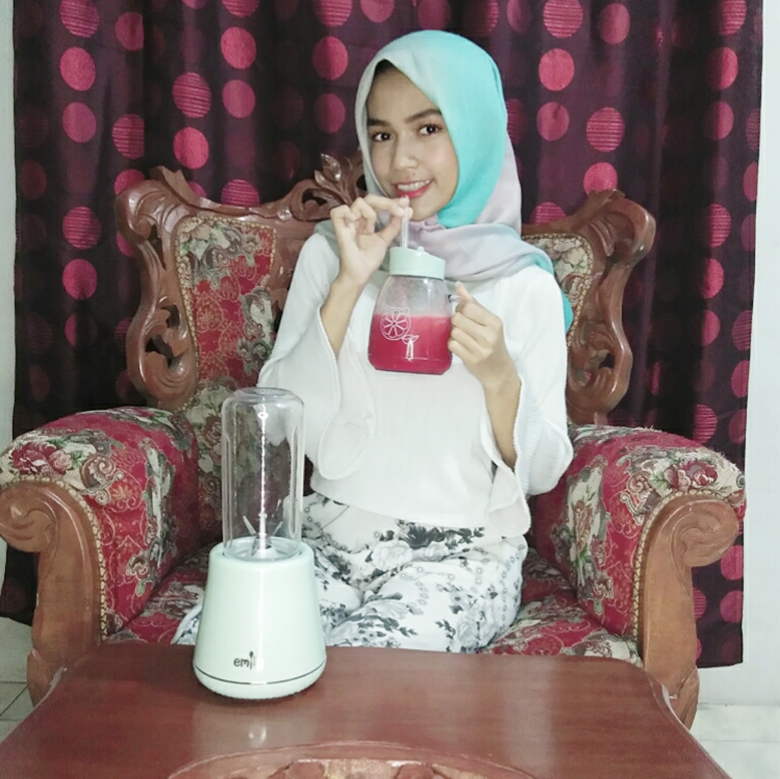 REVIEW : Emily Portable Blender