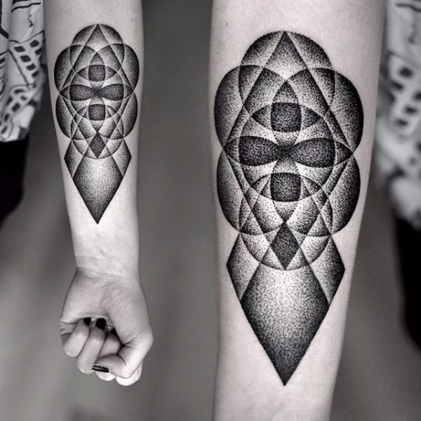 Tatouage Dot Work | TatouagesGif