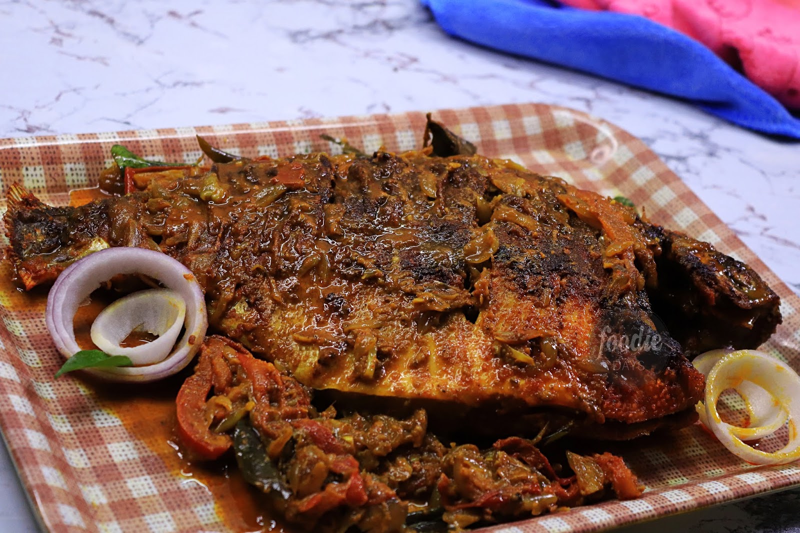 Kerala Style Meen Pollichath in oven | Black pomfret pollichath